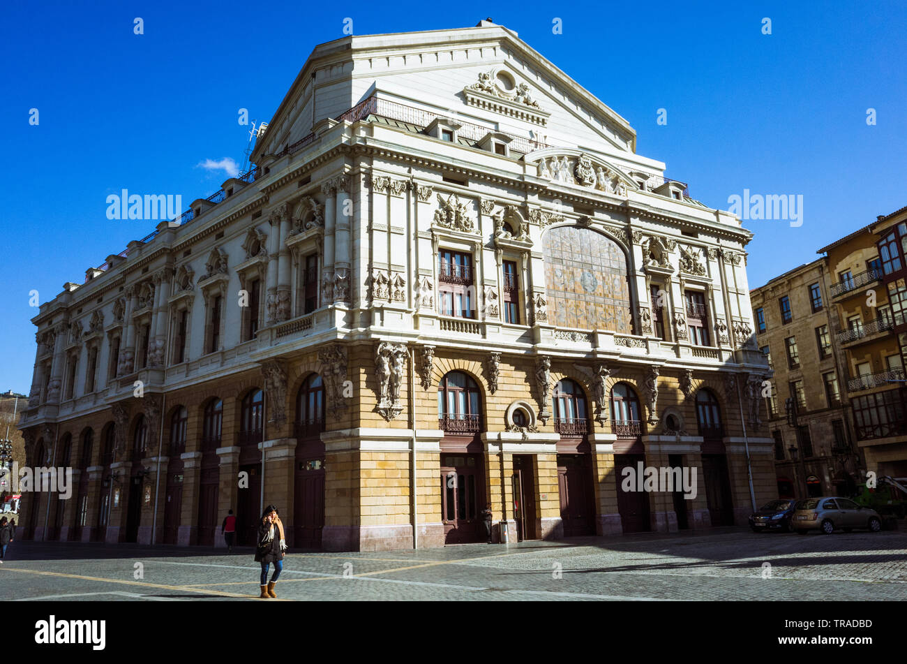 Bilbao opera house hi-res stock photography and images - Alamy