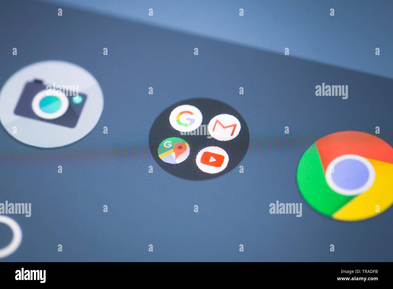 Google apps logo icon on mobile phone screen Stock Photo - Alamy