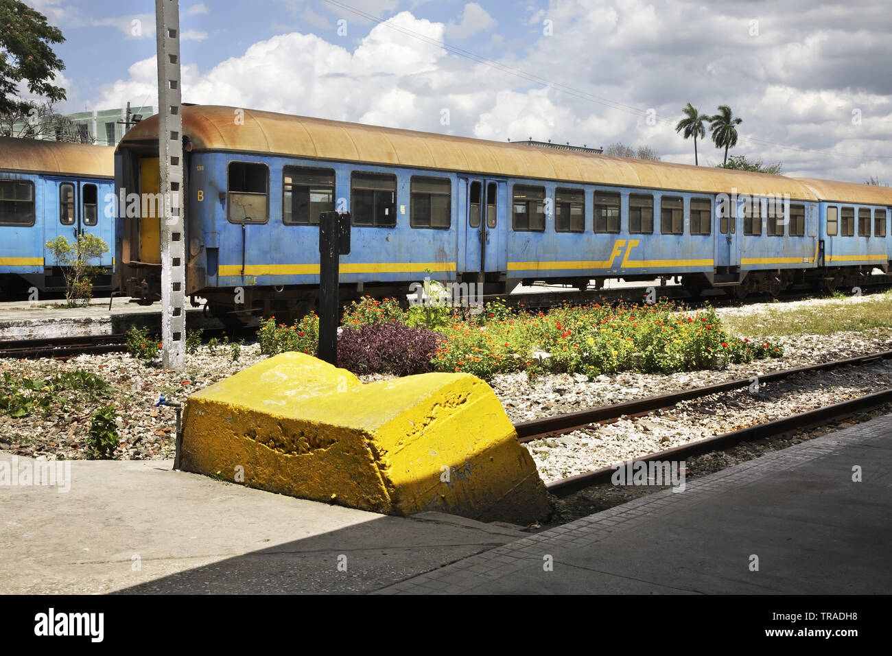 Cuba rail station hi-res stock photography and images - Alamy