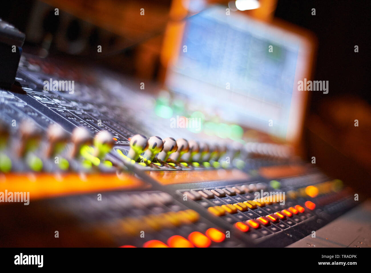 Sound Engineer Concert High Resolution Stock Photography and Images - Alamy