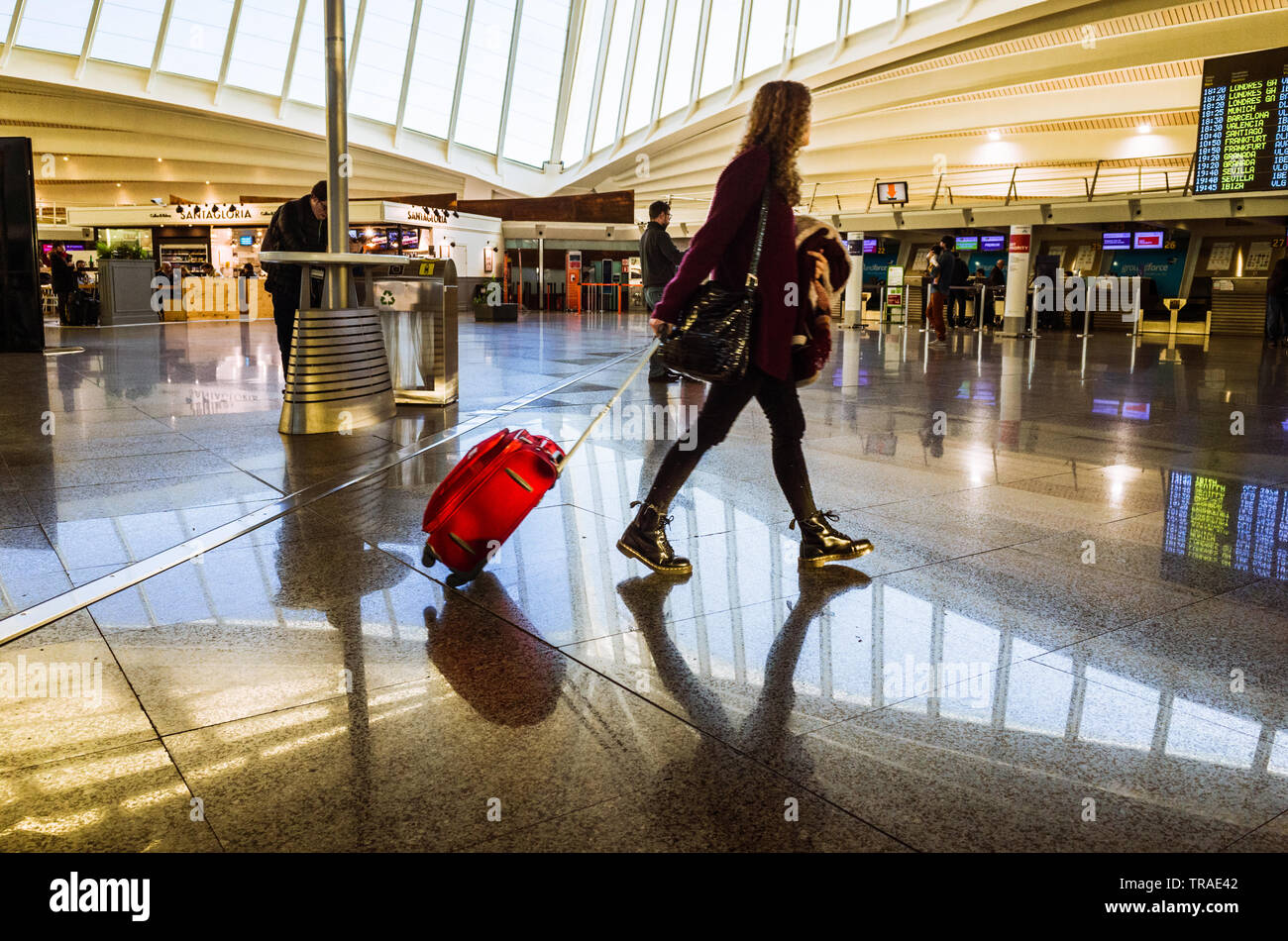 Bilbao airport main terminal hi-res stock photography and images - Alamy