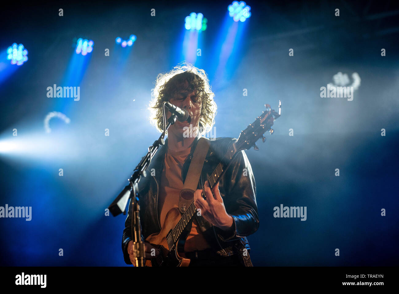 Lead singer and guitarist of Razorlight Johnny Borrell performing at ...