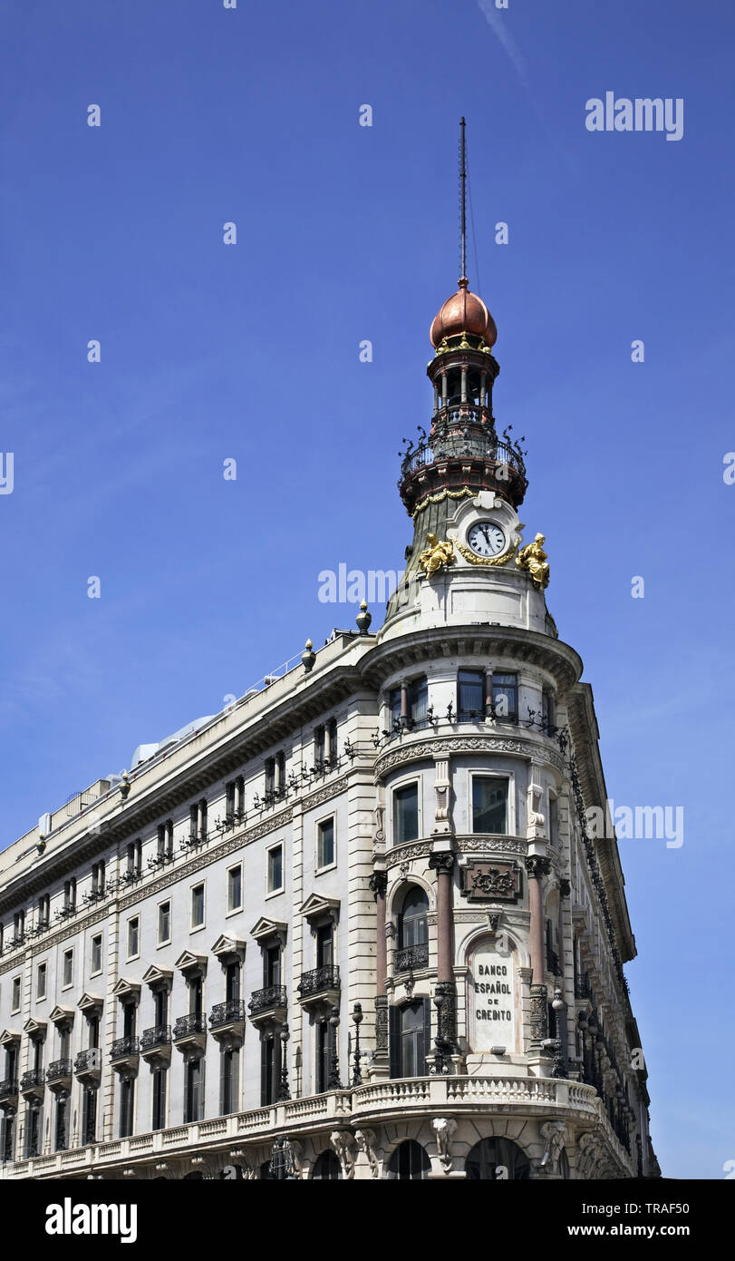 Building of Spanish Bank in Madrid. Spain Stock Photo - Alamy
