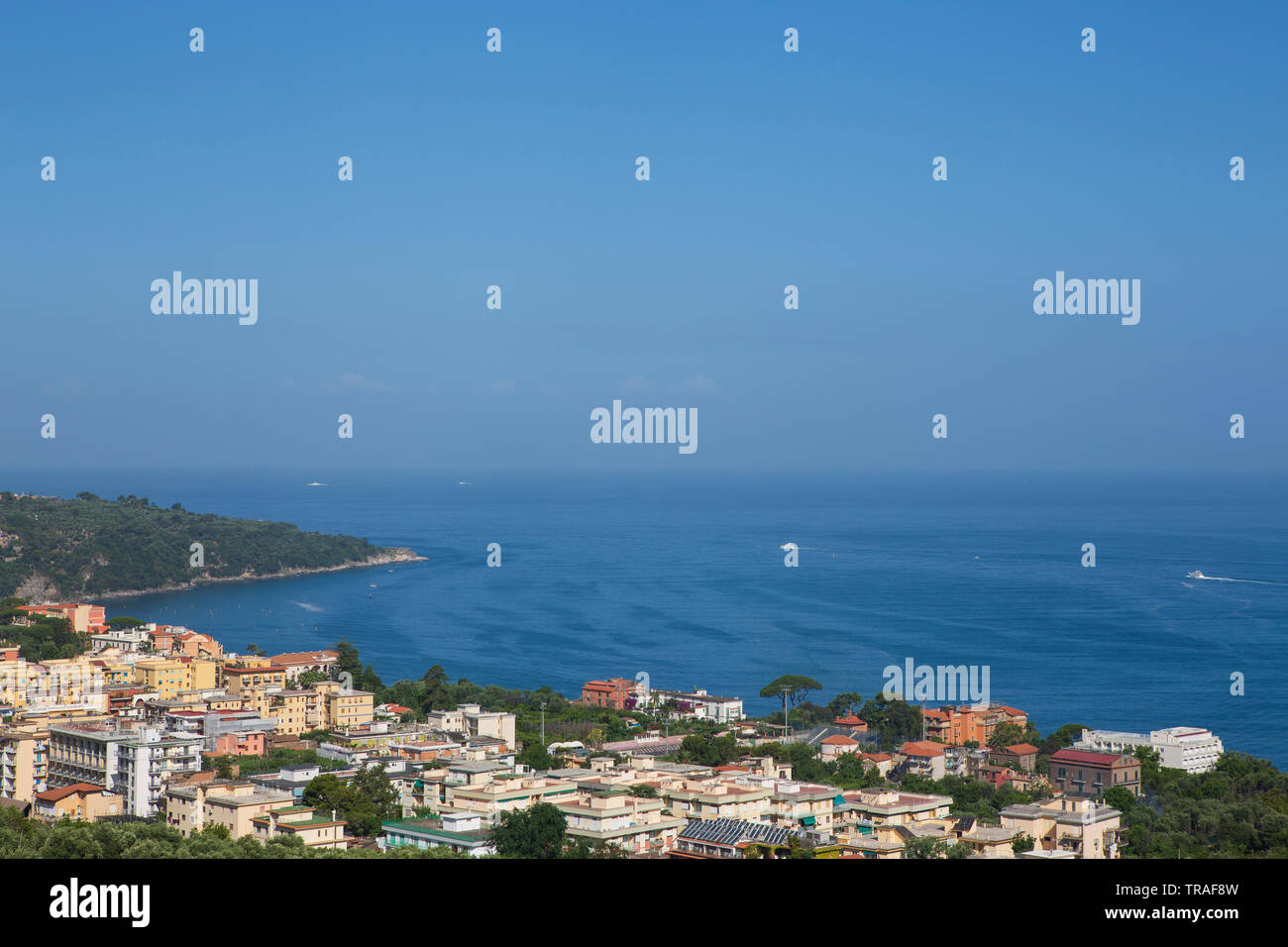 Gulf of naples sea cliffs hi-res stock photography and images - Alamy