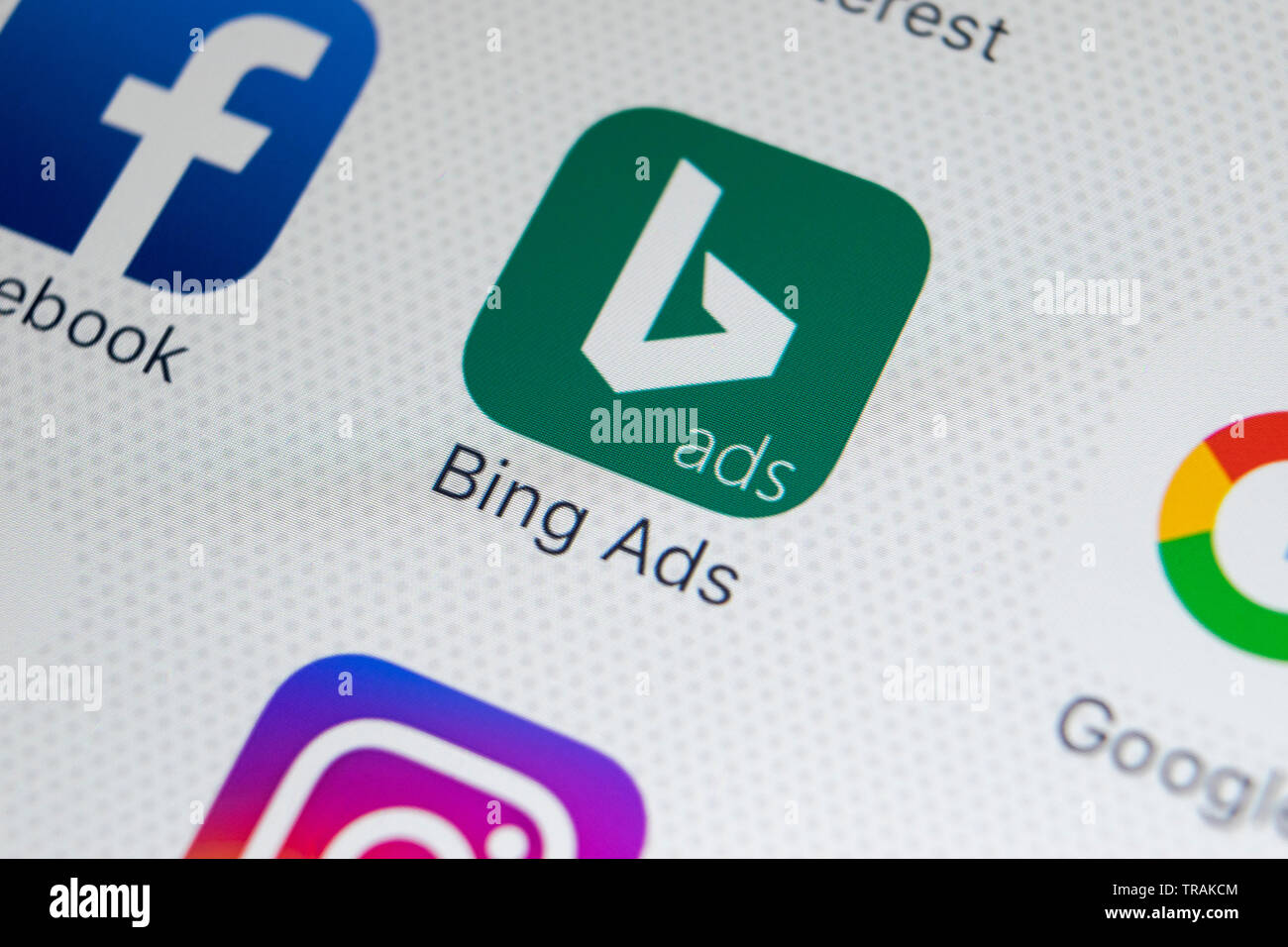 Microsoft advertising app hi-res stock photography and images - Alamy