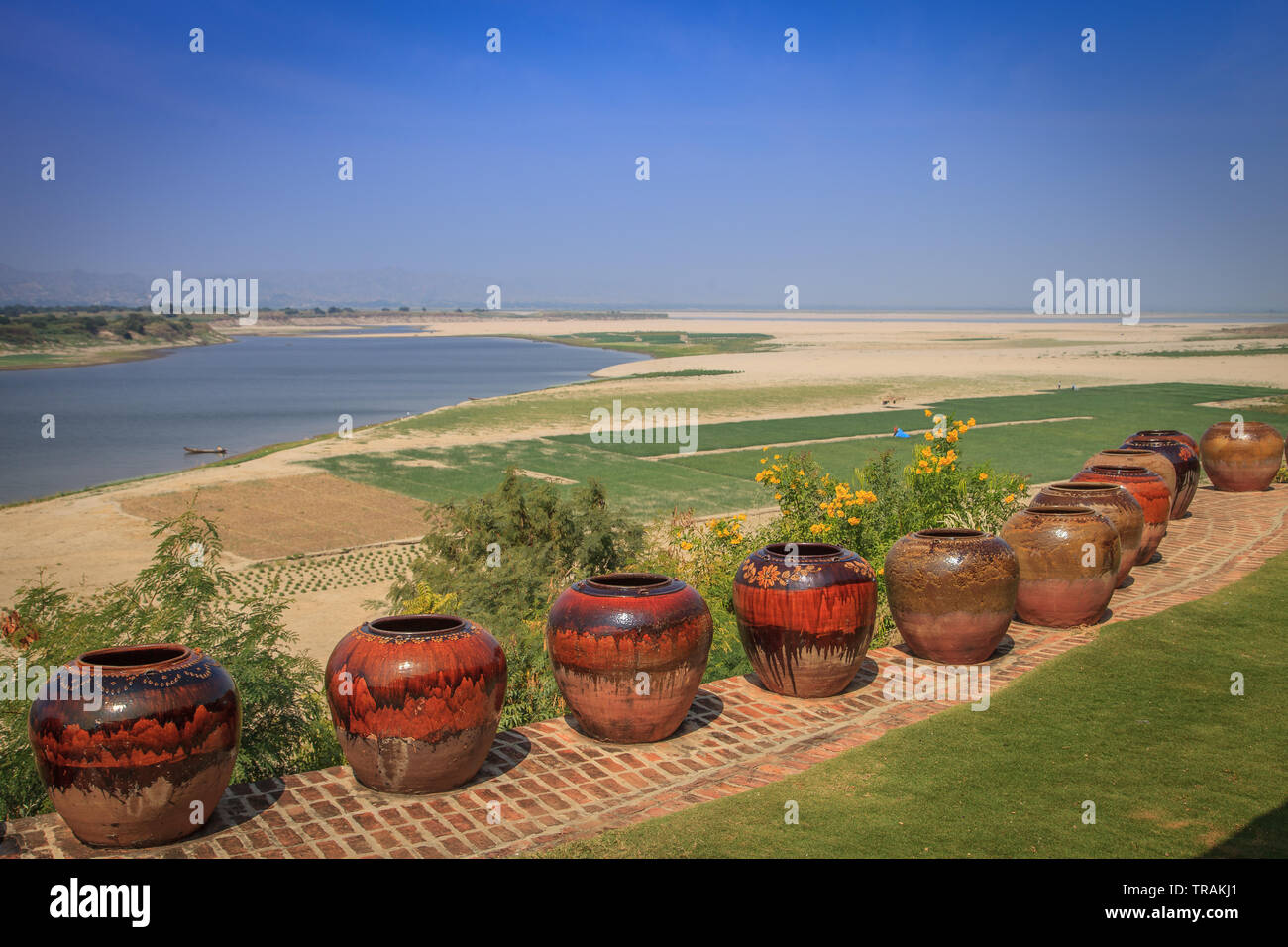 Irrawaddy hi-res stock photography and images - Alamy