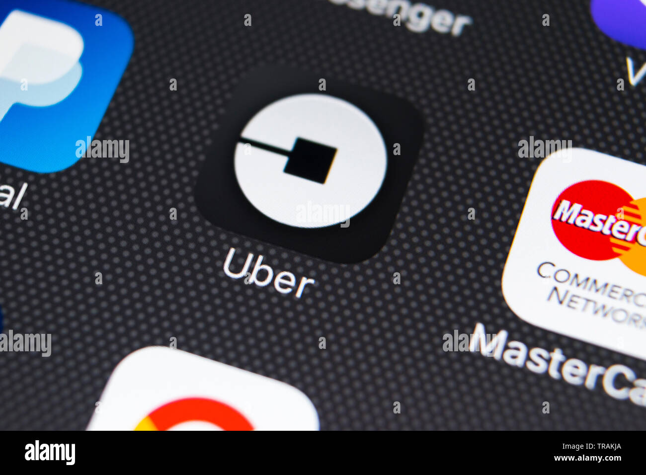 Google play store install hi-res stock photography and images - Alamy