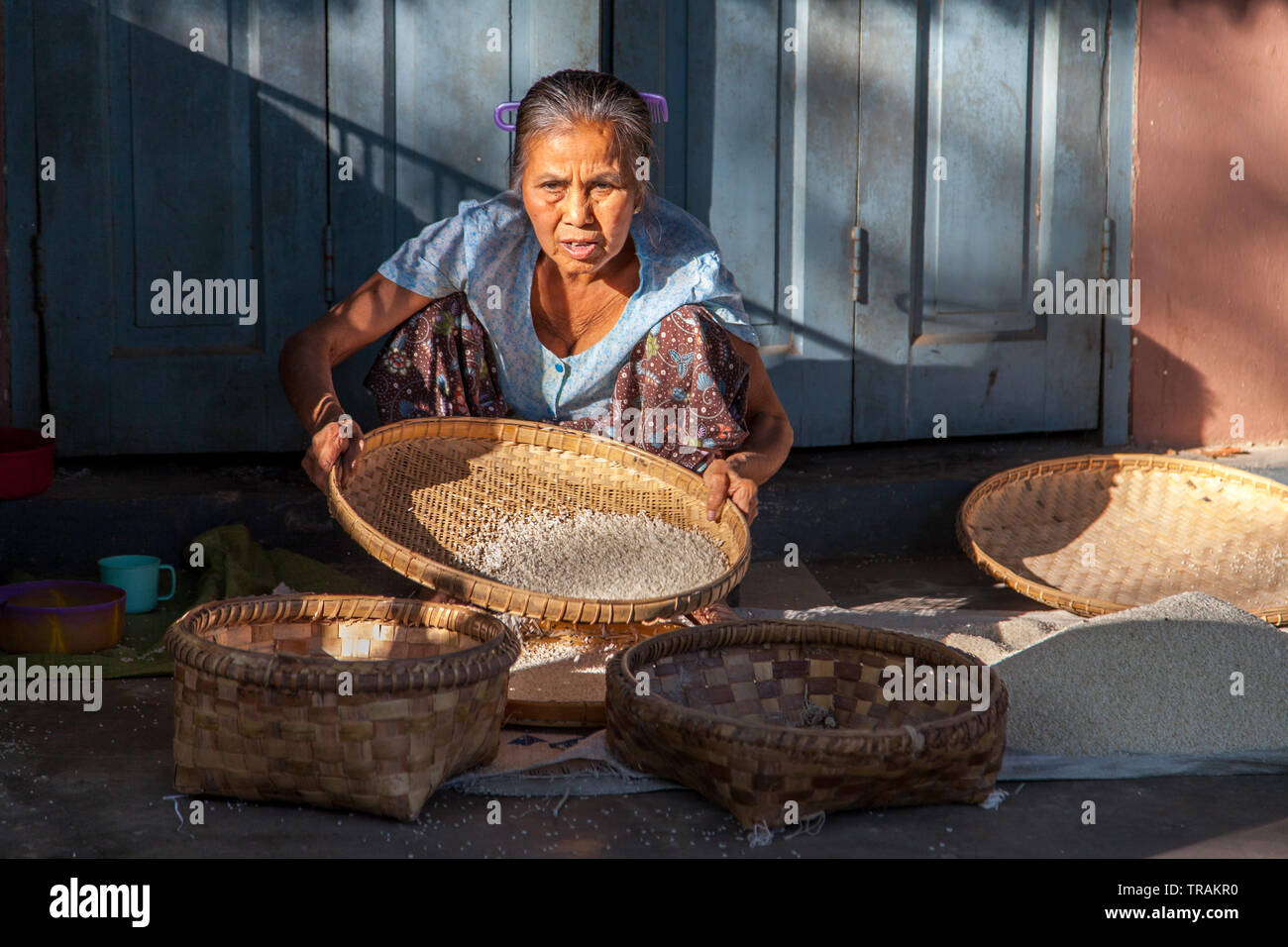 Rice sieve hi-res stock photography and images - Alamy