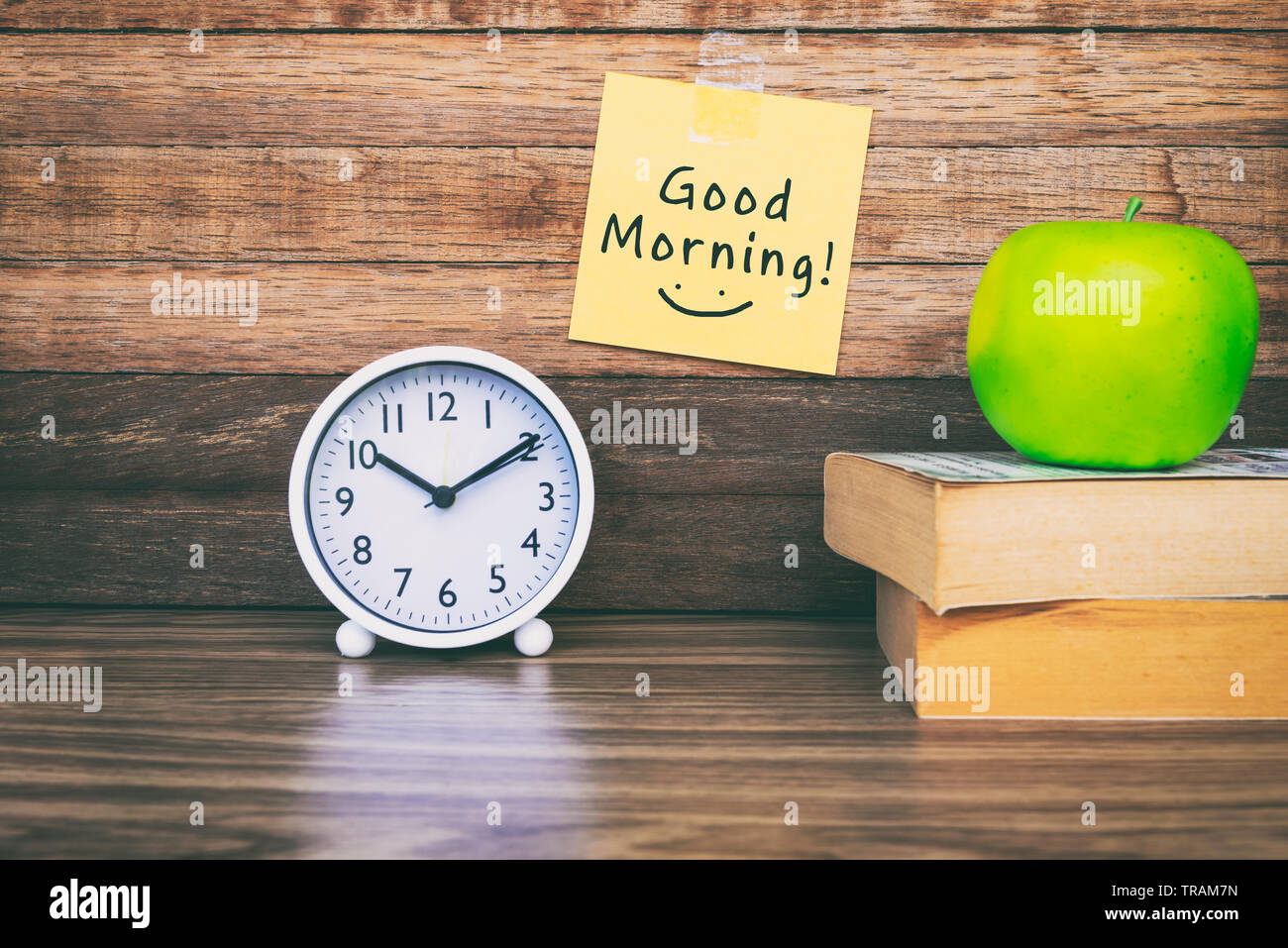 Good morning greeting on sticky notes, office desk Stock Photo - Alamy