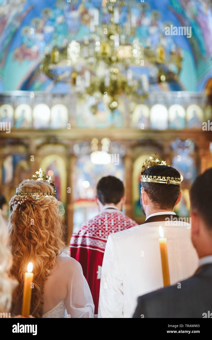 The bride and groom at their church wedding Stock Photo - Alamy