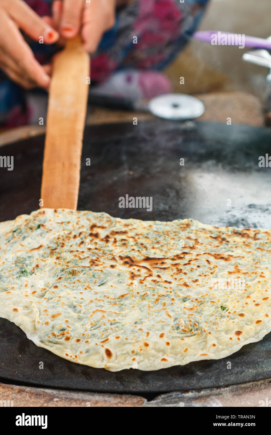 Saj bread hi-res stock photography and images - Alamy