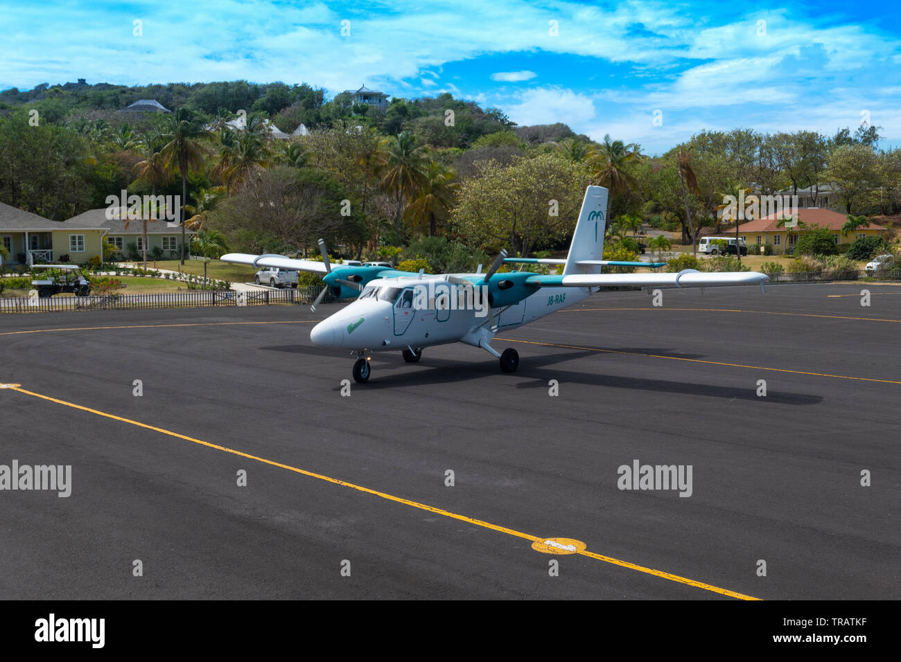 Mustique Airport, Mustique Island Stock Photo - Alamy
