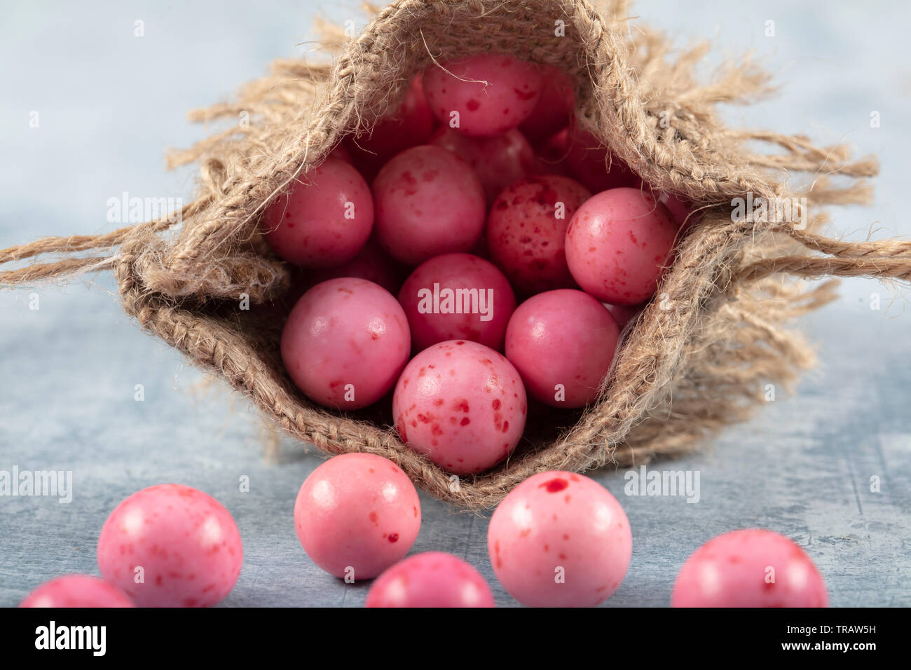Pink Candy Chickpeas; Roasted chickpeas covered in chocolate, fruit ...