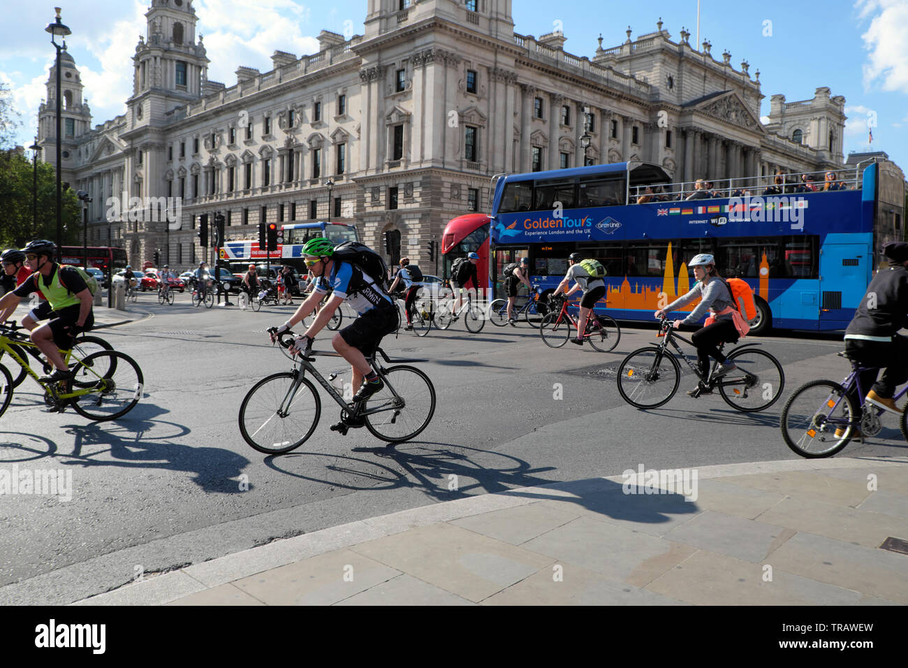 Cycling London Lycra High Resolution Stock Photography and Images - Alamy