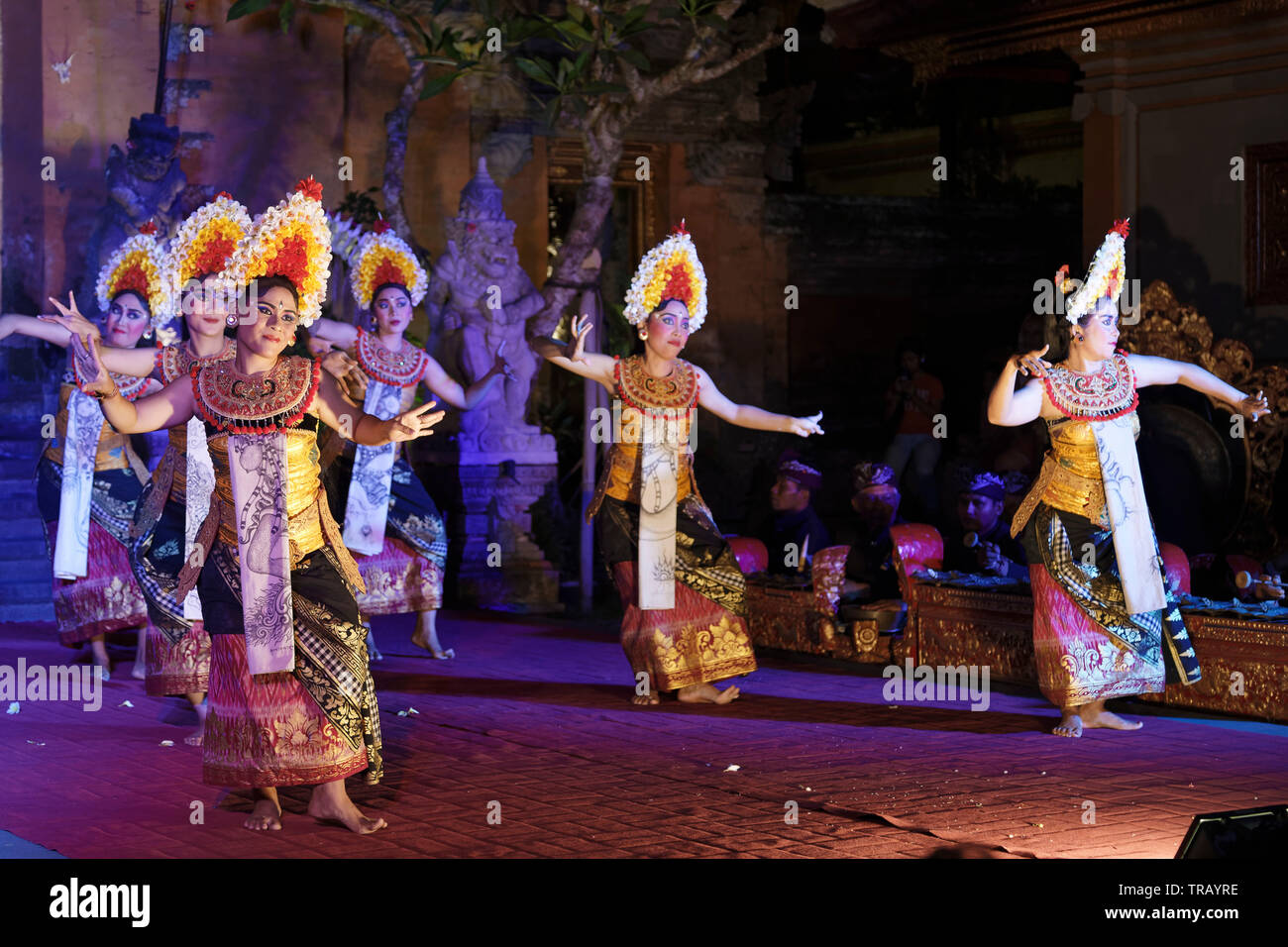 Ubud, Bali, Indonesia. 24th May, 2019. Traditional Legong & Barong ...