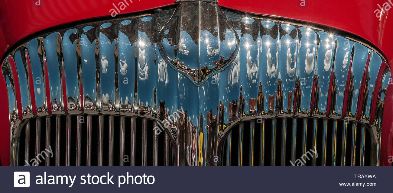Old Car Radiator Grill High Resolution Stock Photography and Images - Alamy