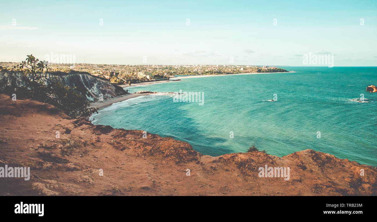 Brazil cliff beach hi-res stock photography and images - Alamy