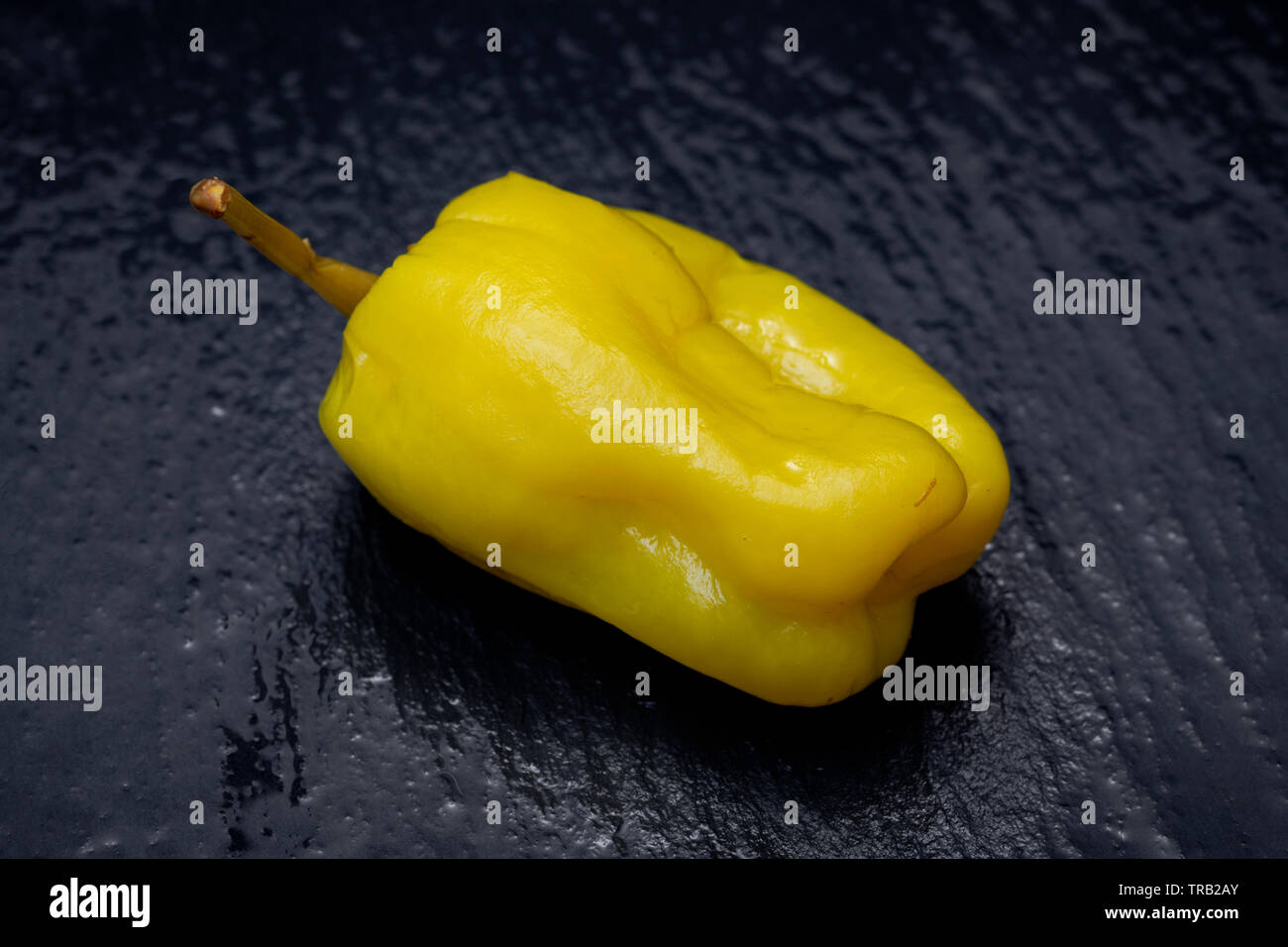 Pickled Golden Greek Peppers, Pepperoncini or Friggitelli (sweet ...