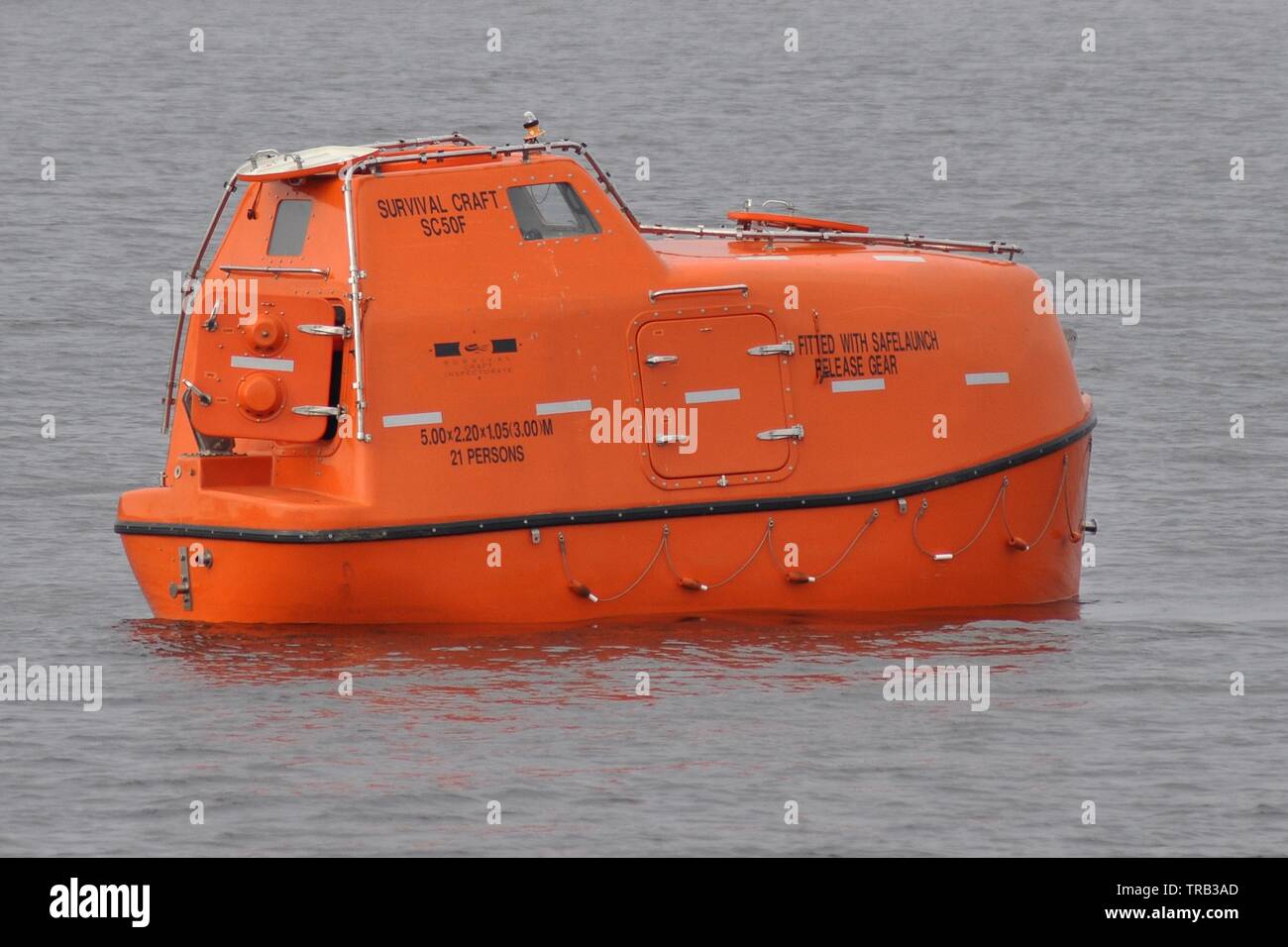 SURVIVAL CRAFT USED ON MERCHANT SHIPS Stock Photo - Alamy