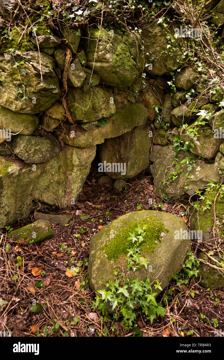 Ireland, Co Louth, Cooley Peninsula, Broughhattin, Doolargy, stone ...