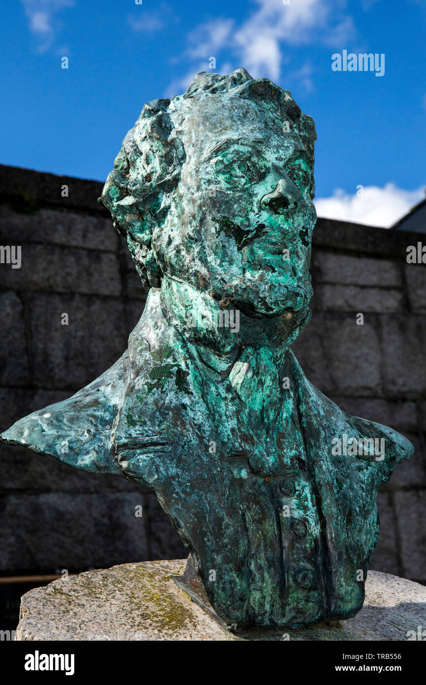 Ireland, Co Louth, Carlingford, 1961 Thomas D’Arcy Magee bronze bust ...