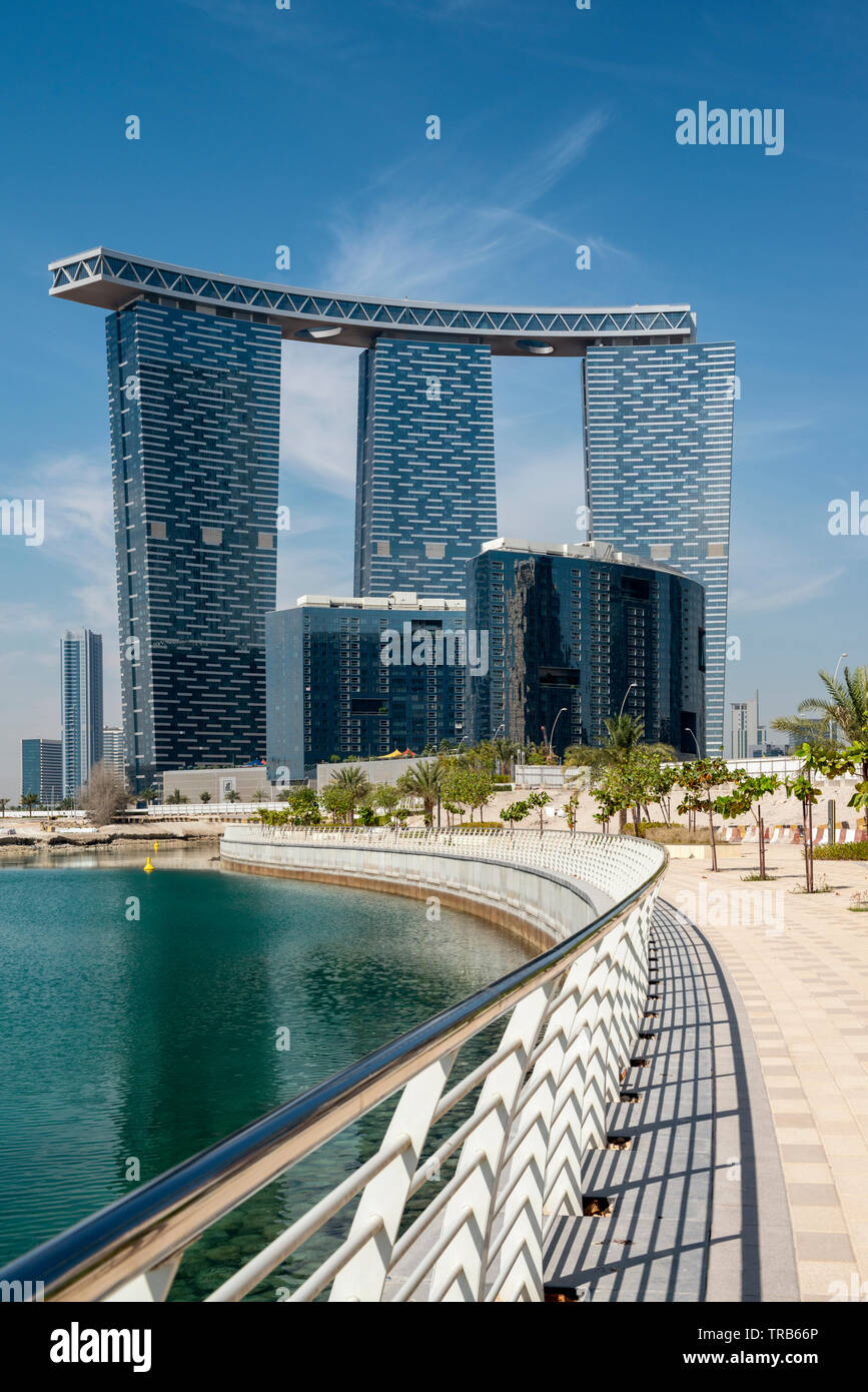 Abu dhabi gate towers hi-res stock photography and images - Alamy