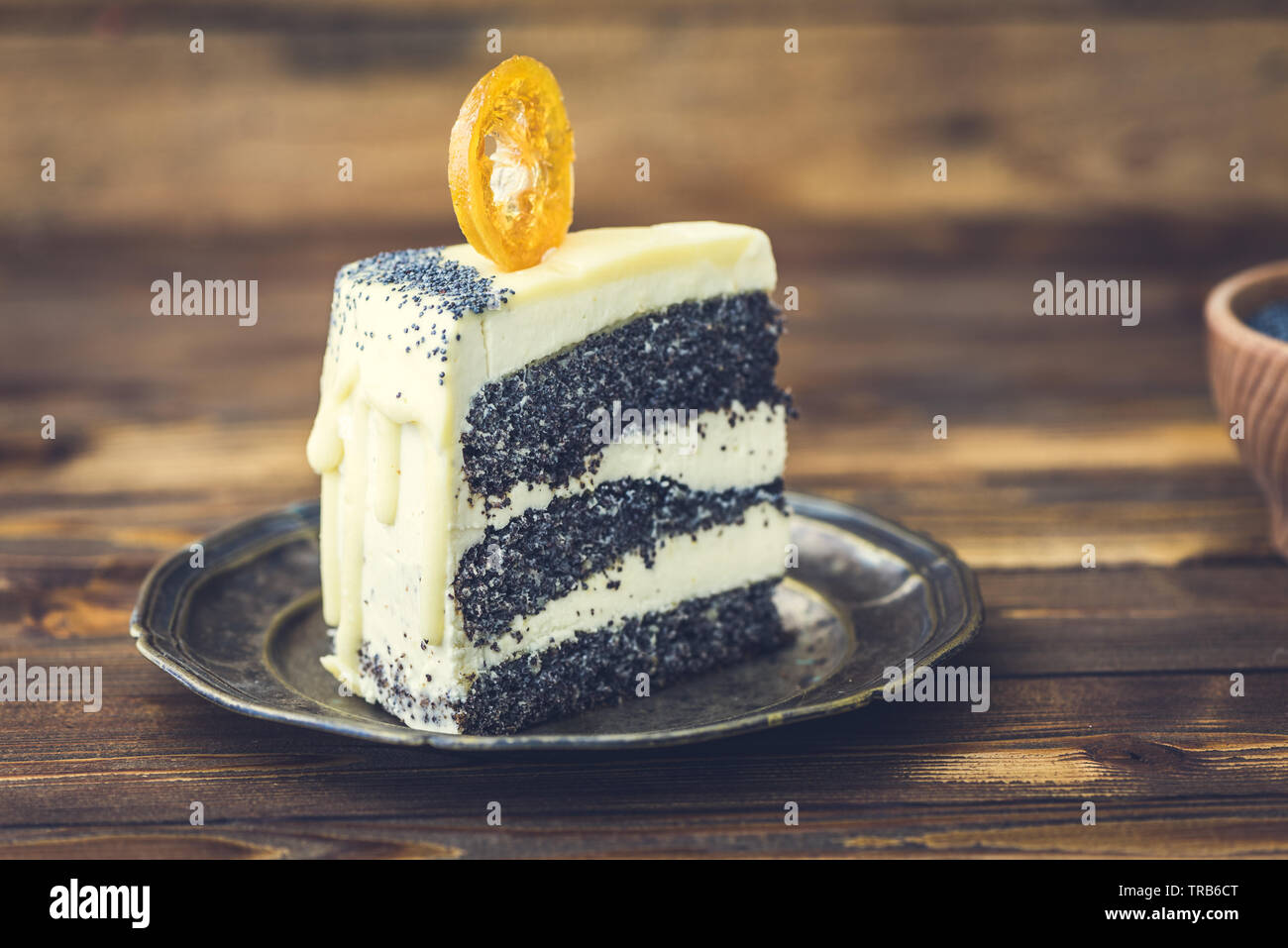 Poppy seed torte hi-res stock photography and images - Alamy