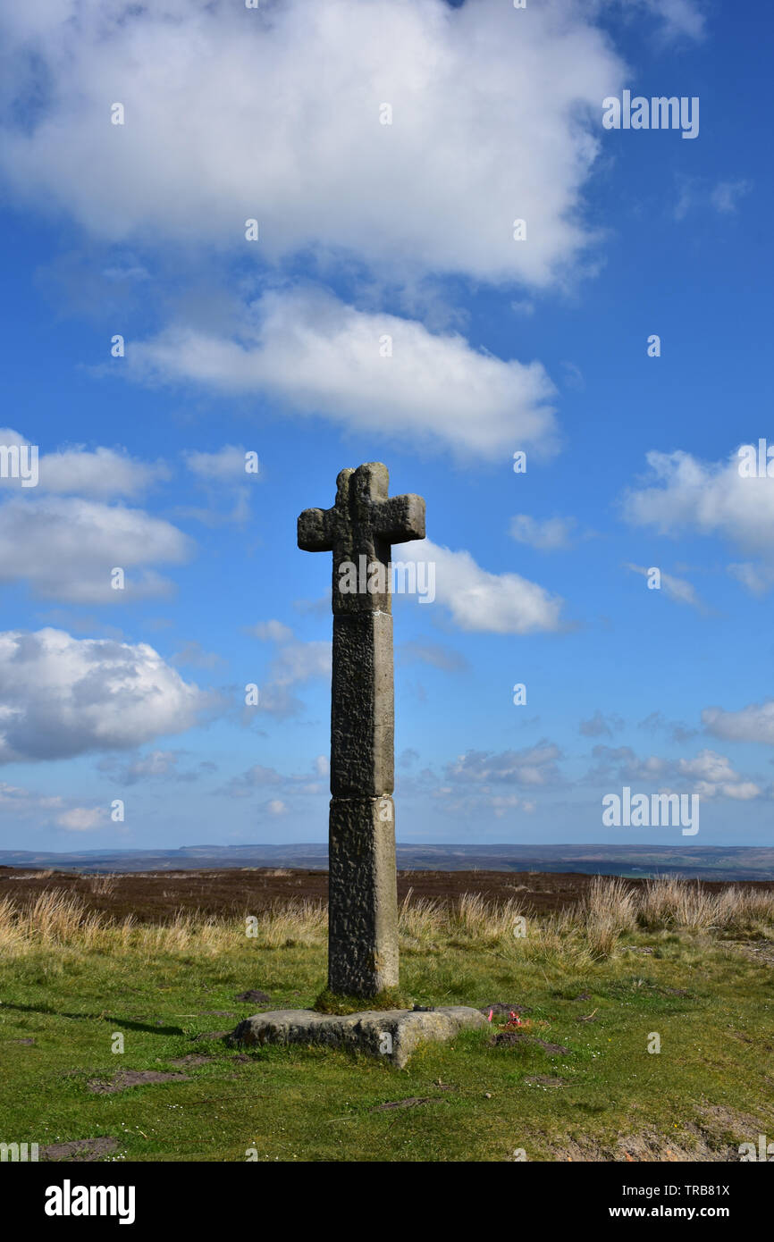Waymarker referred to as Ralph's Cross on a spring day on the moors ...