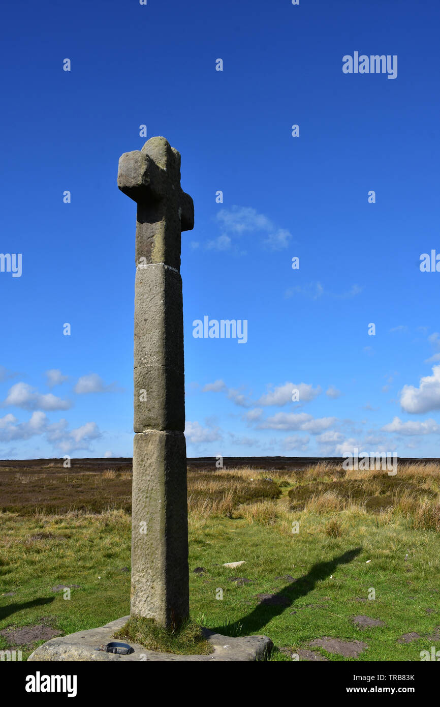 Ralph's cross hi-res stock photography and images - Alamy