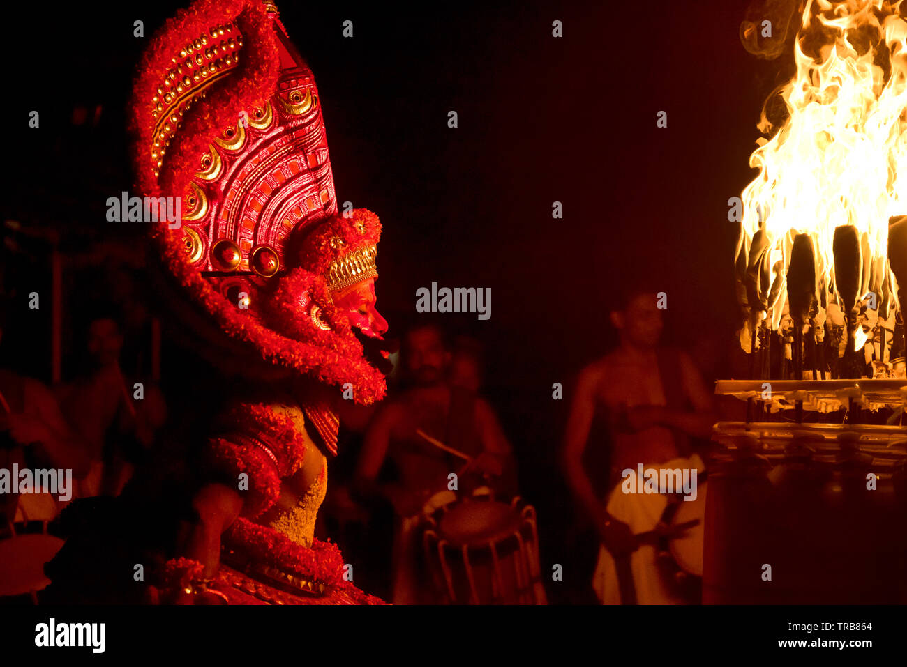 Chenda melam hi-res stock photography and images - Alamy