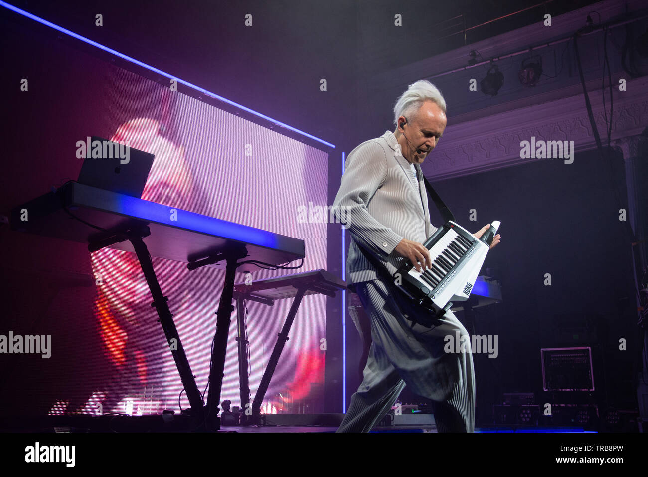 Humans Lib High Resolution Stock Photography and Images - Alamy