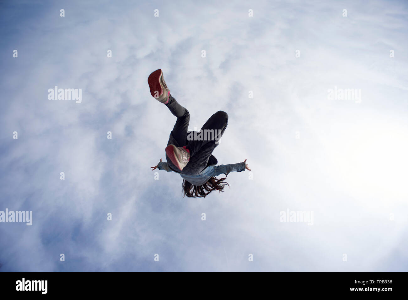 Child jumping off wall hi-res stock photography and images - Alamy