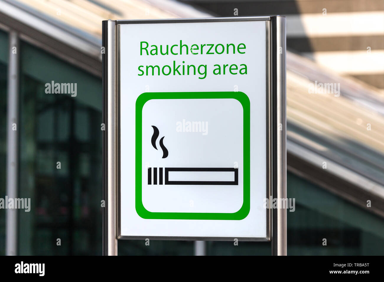 german smoking area sign Stock Photo - Alamy