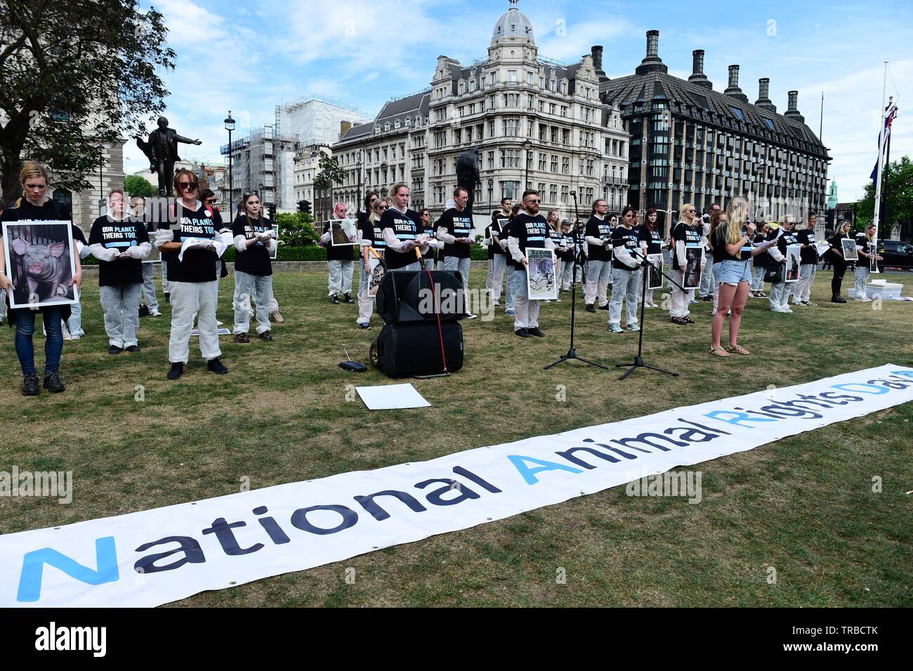 Static animal rights display hi-res stock photography and images - Alamy
