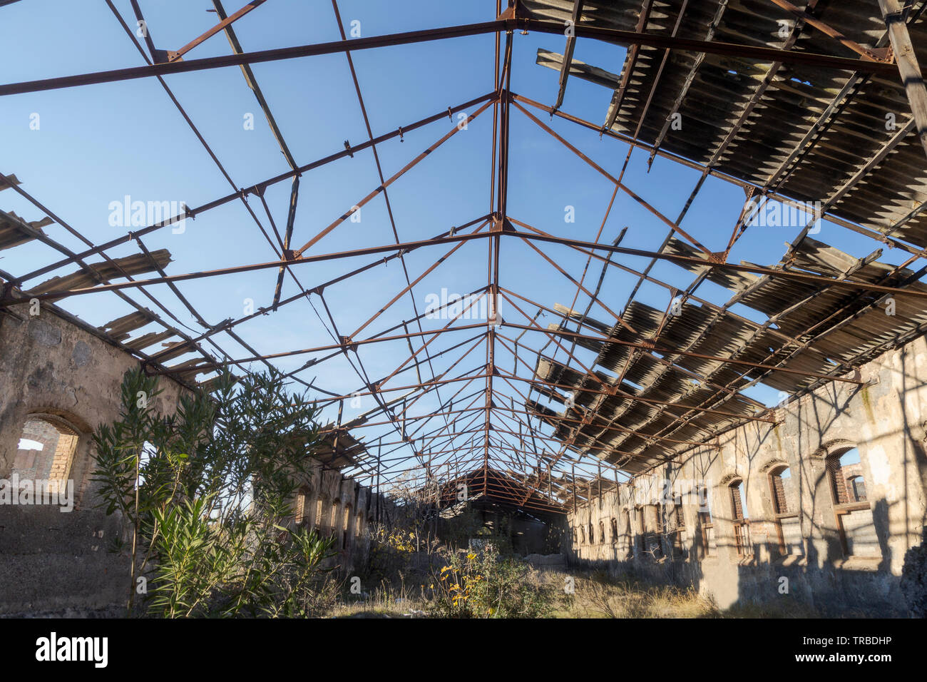 Rusty ceiling architecture hi-res stock photography and images - Alamy