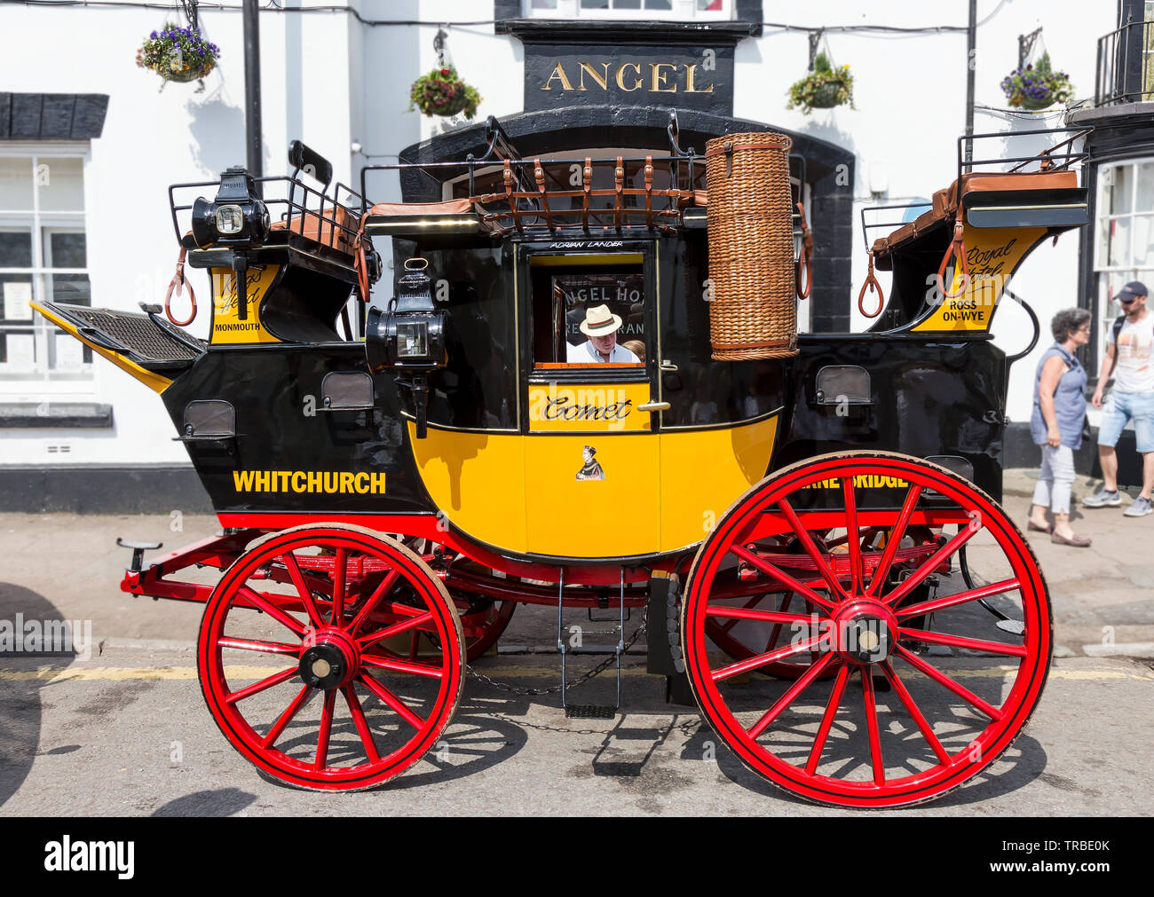 Coach and horses 18th century hi-res stock photography and images - Alamy