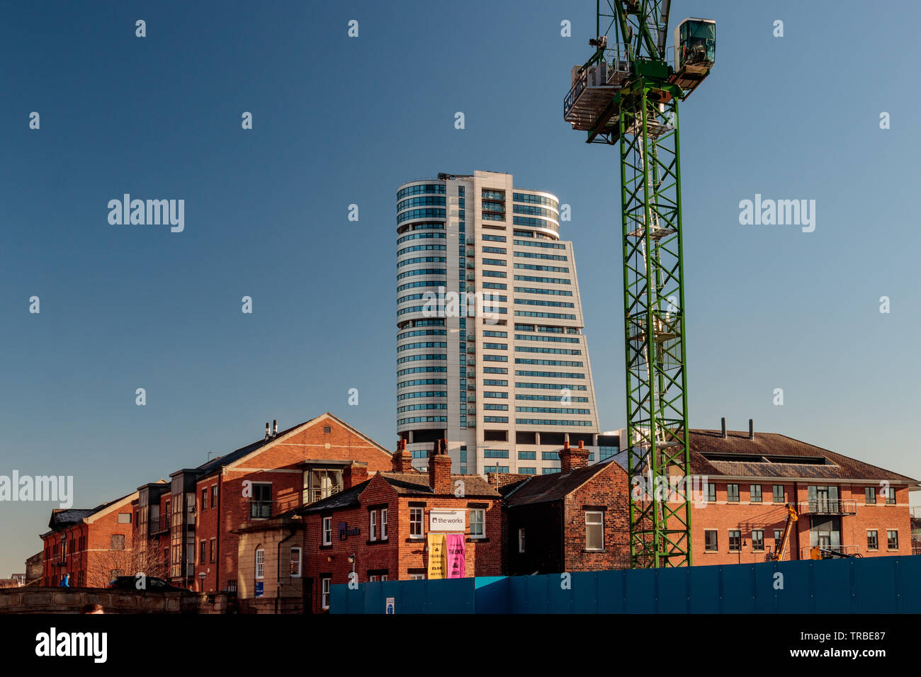 View of the Bridgewater Place building from the canal basin Stock Photo ...