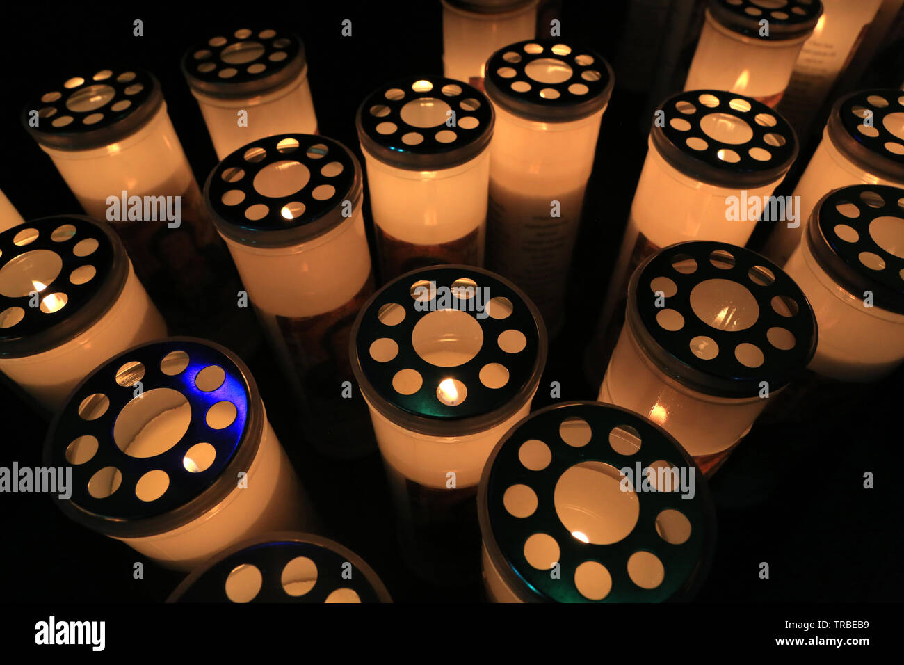 Lumignons. Candle lights Stock Photo - Alamy