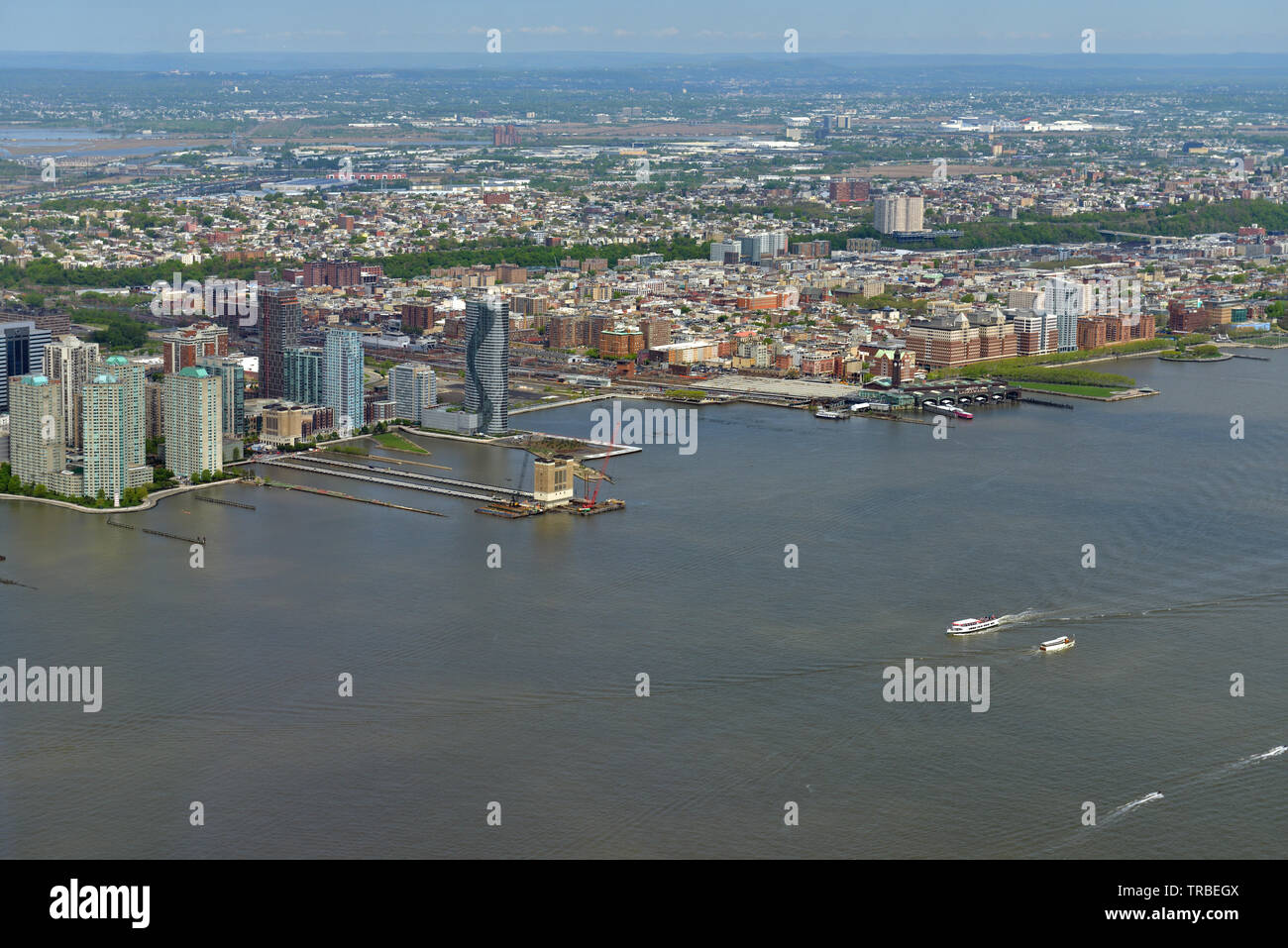 Hudson river fog nyc hi-res stock photography and images - Alamy