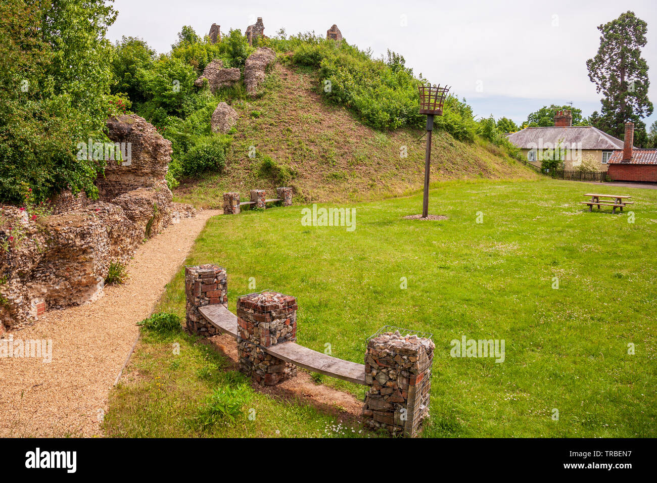 Eye castle, Eye, Suffolk, UK. A motte and bailey castle built in the ...