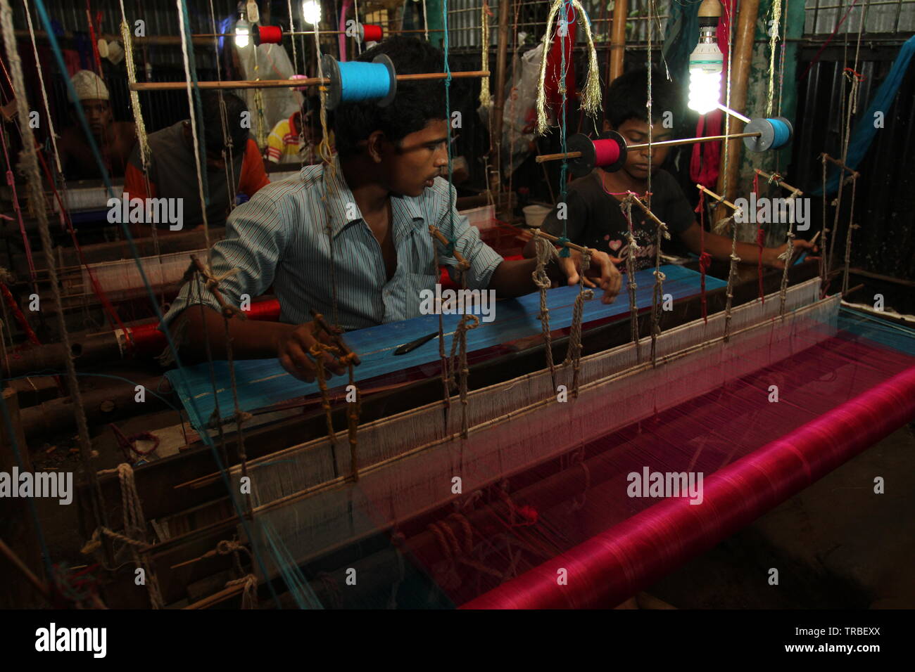 Jamdani is a fine muslin textile of Bengal, produced for centuries in ...