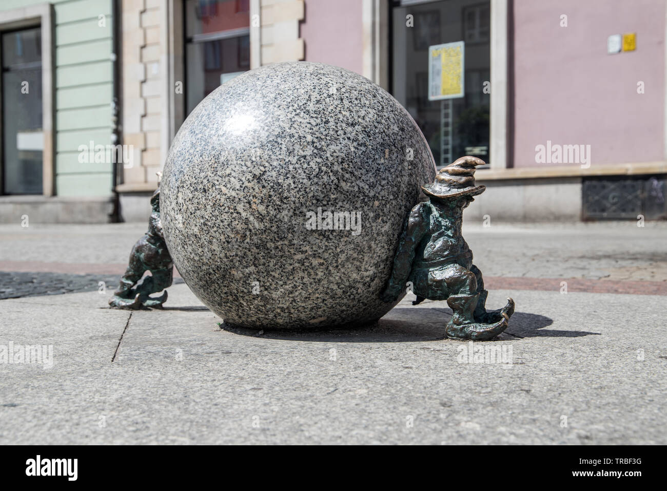 bronze dwarfs gnomes sculpture, symbol of Wroclaw city, Poland Stock ...