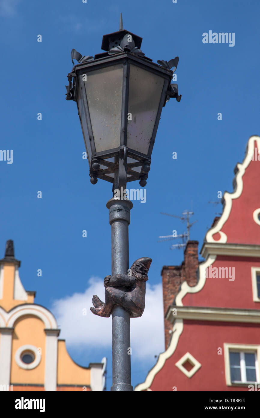 bronze dwarfs gnomes sculpture, symbol of Wroclaw city, Poland Stock ...