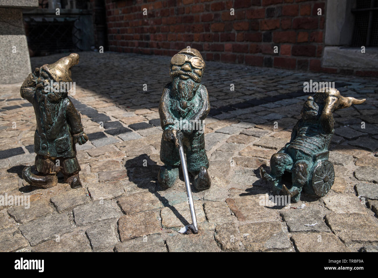 bronze dwarfs gnomes sculpture, symbol of Wroclaw city, Poland Stock ...