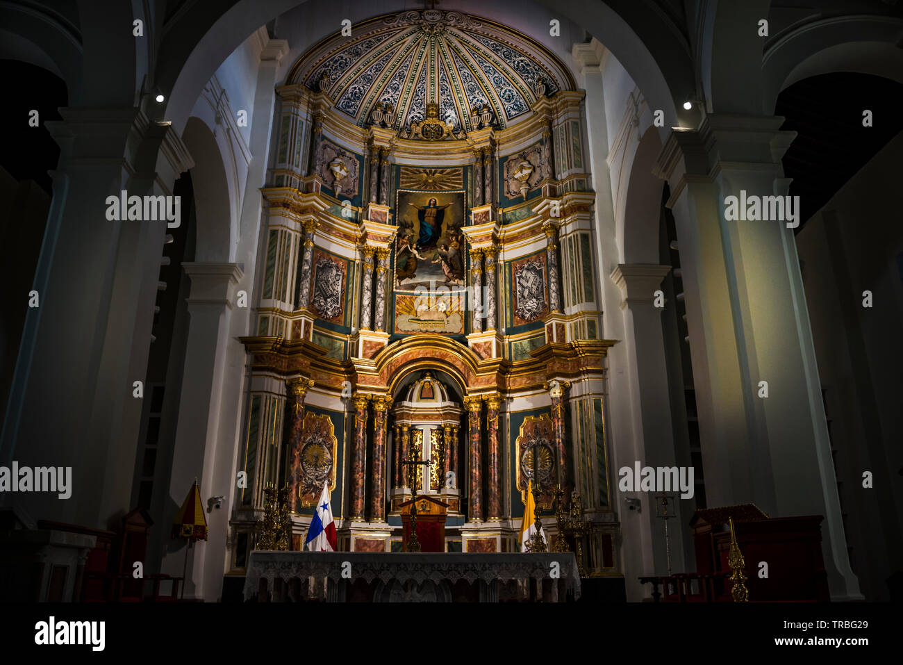 Ábside of the newly renovated Panama Metropolitan cathedral Stock Photo ...