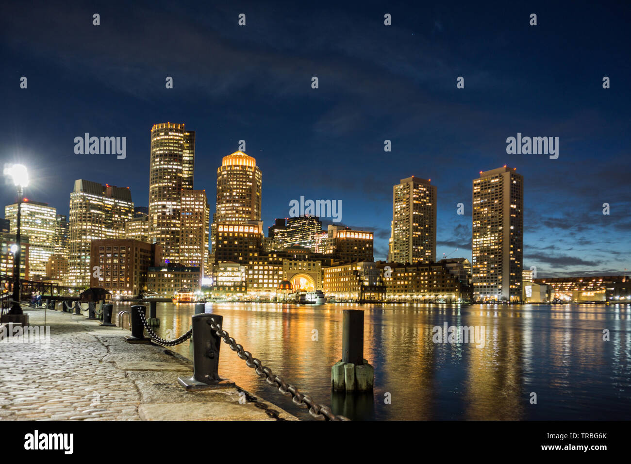 Boston skyline fort point hi-res stock photography and images - Alamy