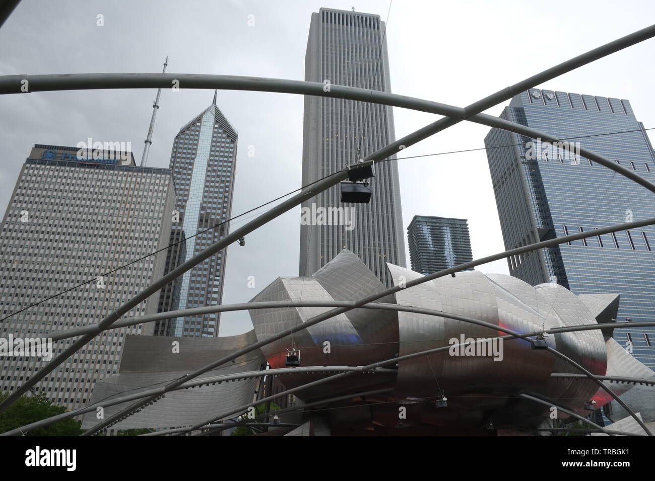 Chicagos millenium park hi-res stock photography and images - Alamy