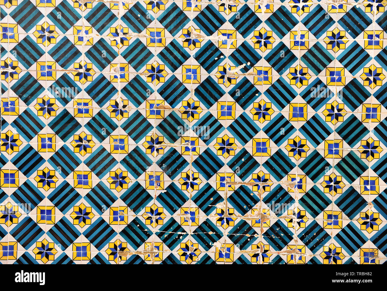 Traditional portuguese azulejo pattern background Stock Photo - Alamy