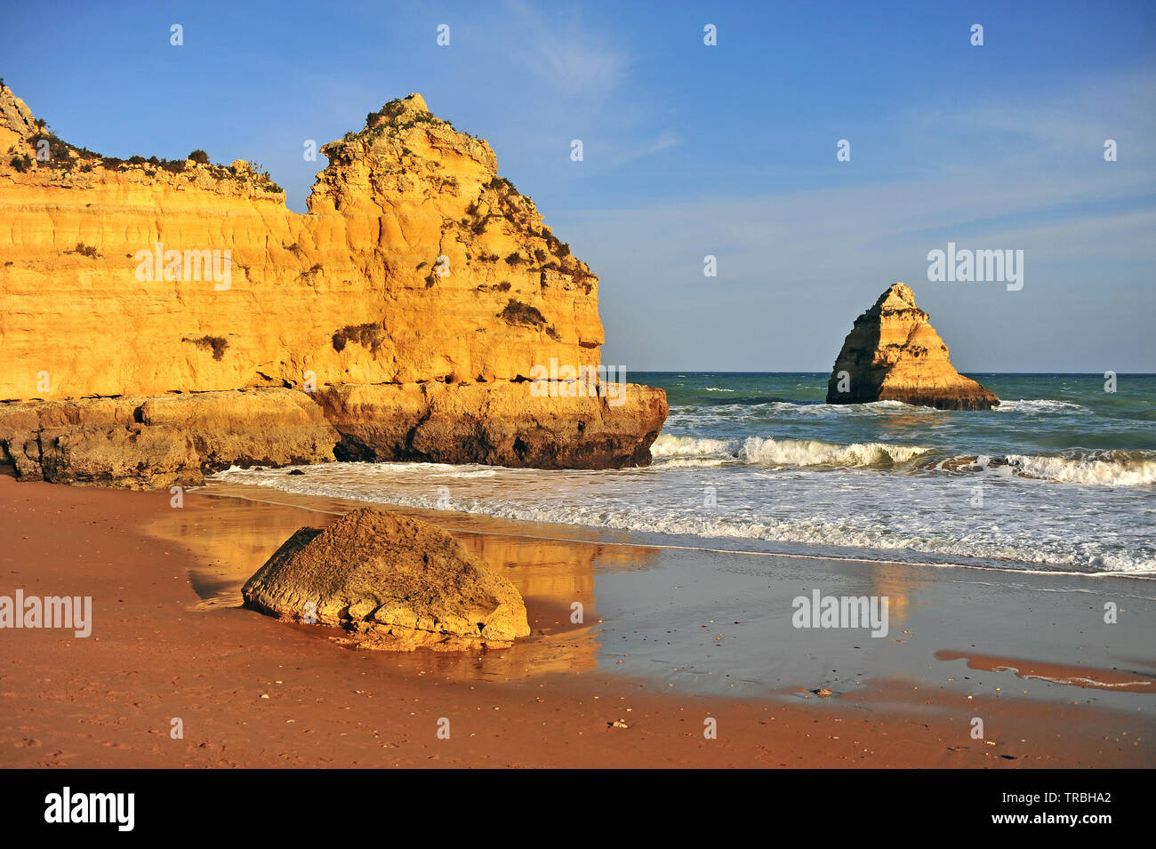 Scenic cliffs on Camilo beach, Lagos, Portugal Stock Photo - Alamy