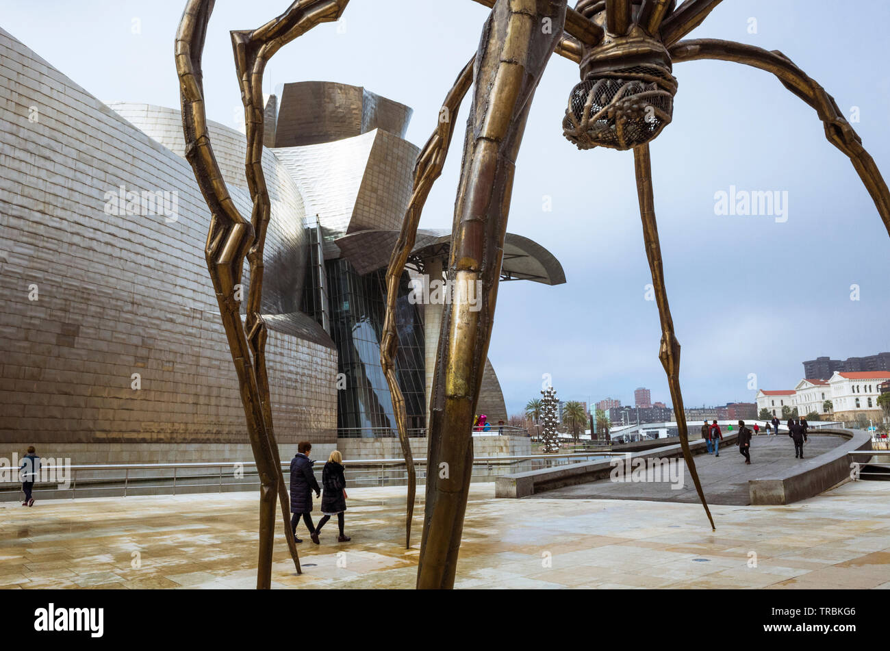 Louise bourgeois maman 1999 hi-res stock photography and images - Alamy